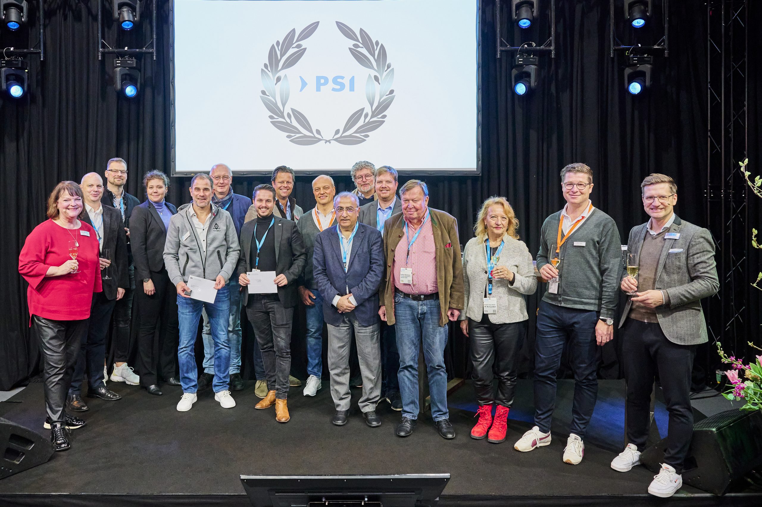 Anniversary ceremony at PSI: 30-, 40- and 50-year memberships honored ...